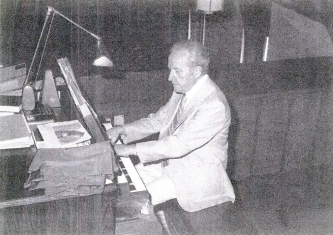 Harold L. Kellan: playing Marquette’s soundtrack | News, Sports, Jobs ...